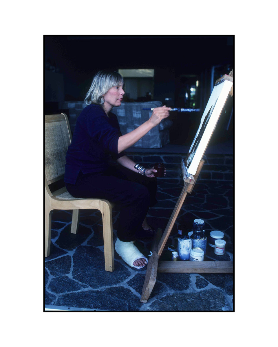Joni Mitchell Painting, 1984 – Henry Diltz Photography