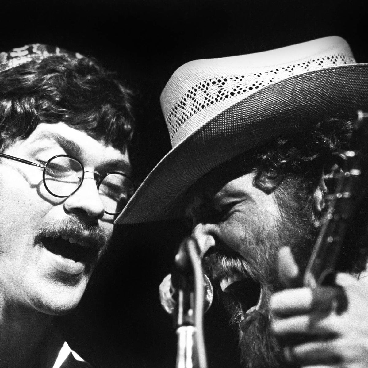 The Band, Robbie Robertson & Levon Helm, Woodstock, 1969 – Henry Diltz ...